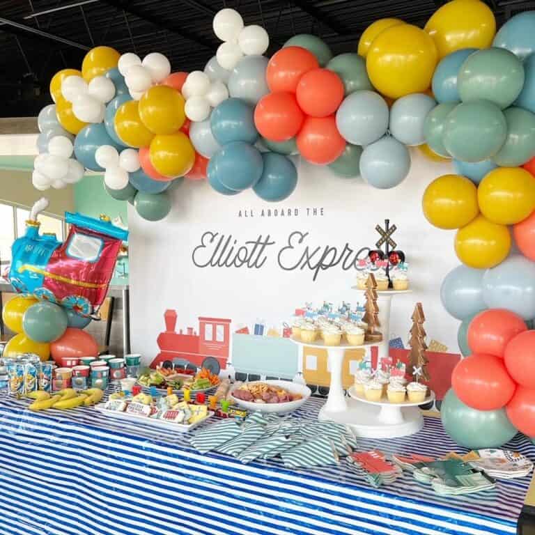 19+ Fantastic Train Birthday Party Ideas - Mimi's Dollhouse