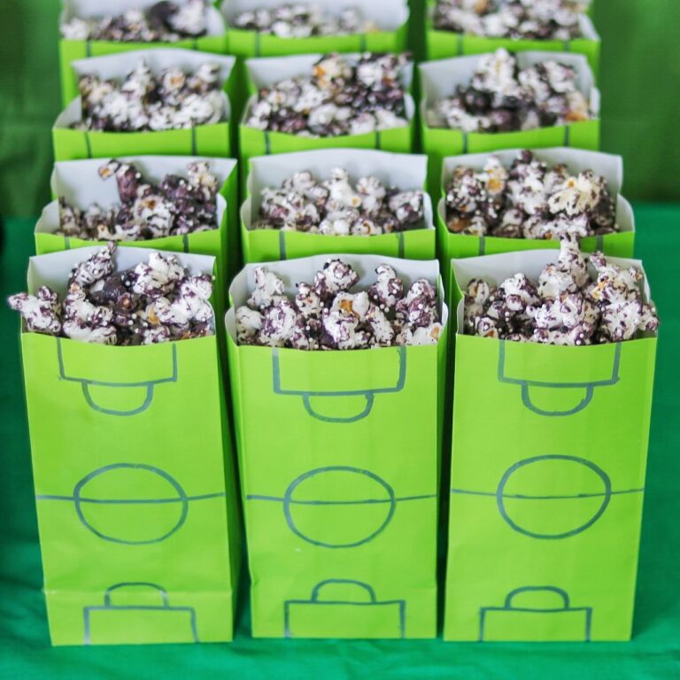 Game Winning Soccer Desserts + Party Treats - Mimi's Dollhouse