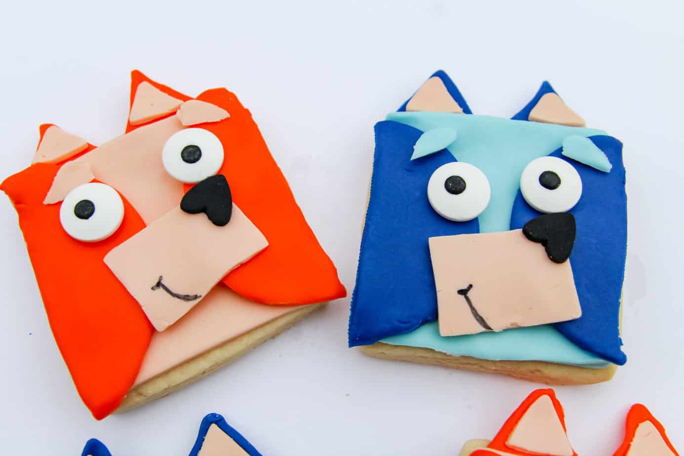Easy + Cute DIY Bluey Cookies - Mimi's Dollhouse